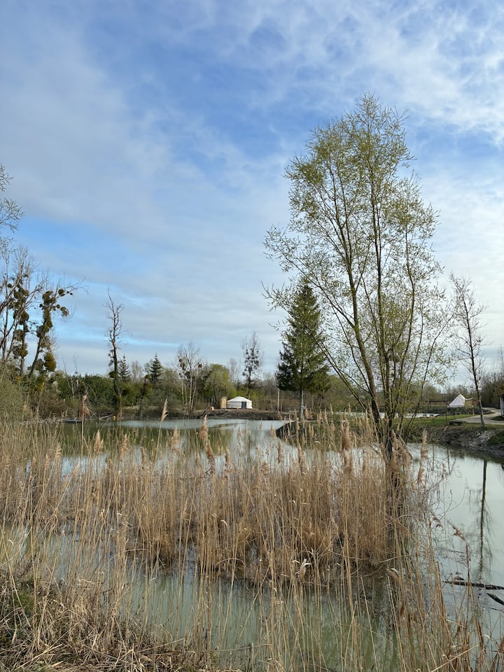 Yourte Presqu’île Du Lac - Lac d'Orient