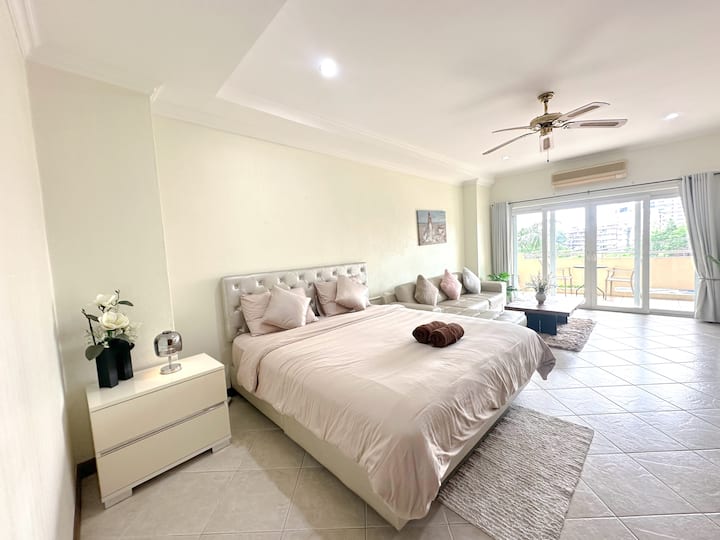 Cozy Chic Retreat, 5 Mins Walk To Jomtien Beach - Pattaya City