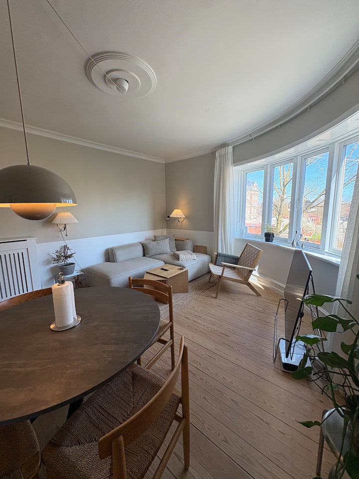 Bright & Central Aarhus C Apt – Sleeps 4 - Aarhus