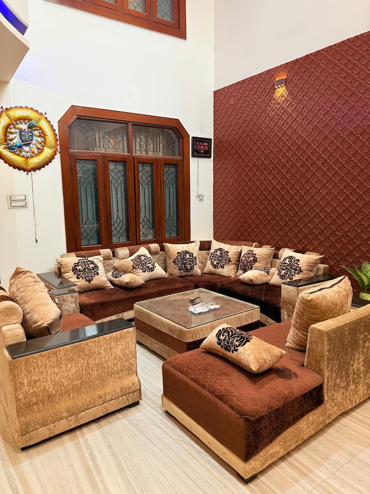 A Villa In Lapse Of Ganga - Rishikesh