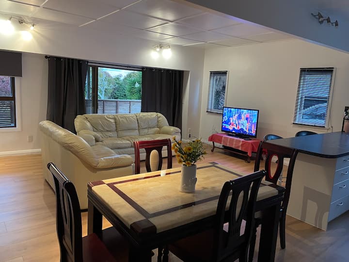 Spacious And Convenience - Tuakau