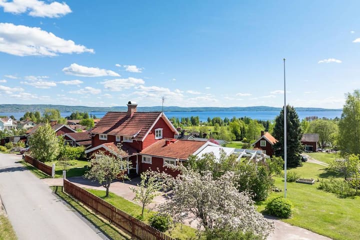 Stor Villa, Utsikt öVer Siljan. Vikarbyn, Rättvik - Rättvik