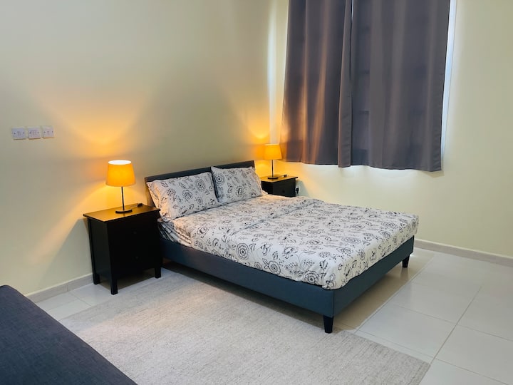 “Cozy & Convenient Studio Near Abu Dhabi Airport – - Abu Dhabi