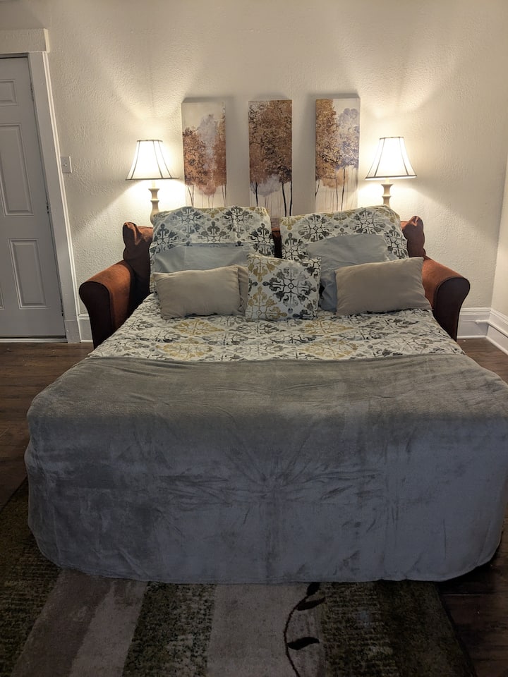 Cozy Hideaway - Bristol, TN