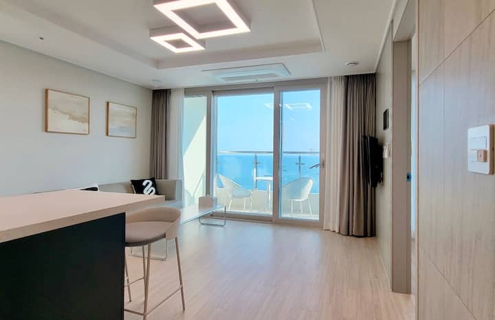 [효이스테이부산송도] #32디럭스스위트a #테라스 #해상케이블카할인 #최대4인가능 - Busan