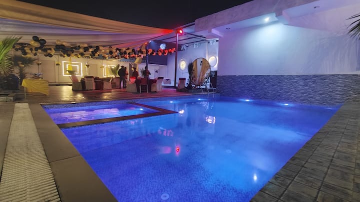 Rohini Farm House - Delhi