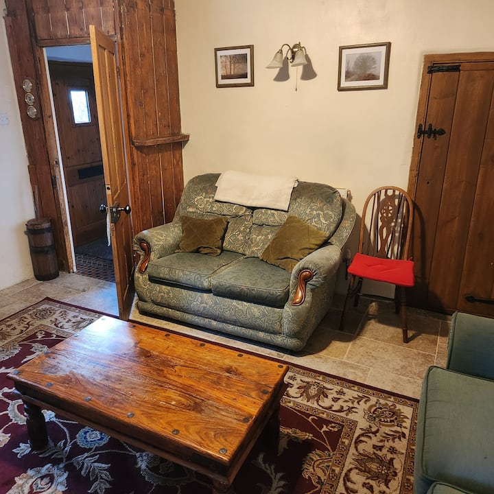 Character (18c) Cottage: Close To Historic Belper - Belper