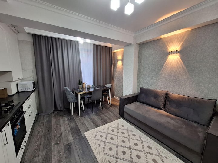 1 Bedroom Apartment, Near Park - Moldawien