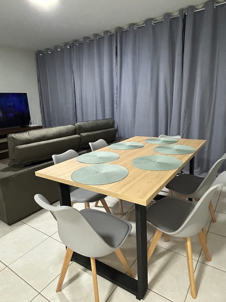 Apartamento Em Montes Claros - Montes Claros