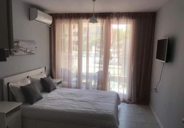 By The Sea Studio - Primorsko