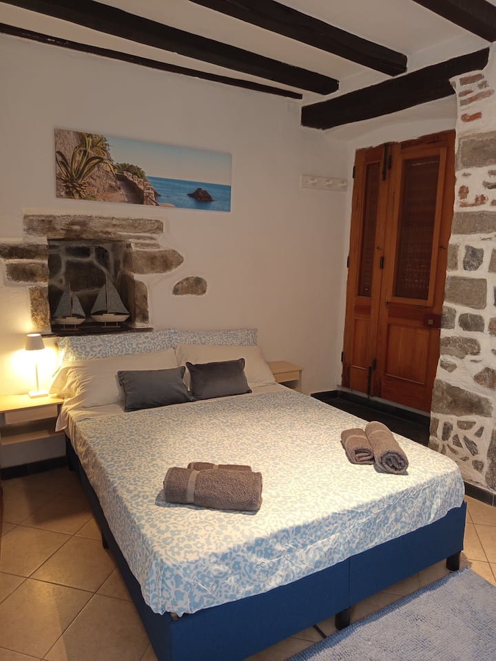 Edoardo's Rooms 
Camera Con Terrazza - Monterosso al Mare