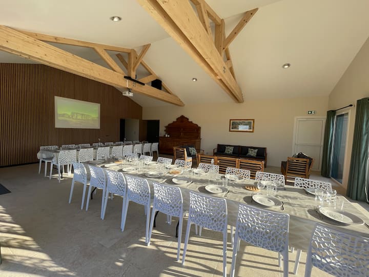 Gîte Avec Piscine Intérieure Près Du Puy Du Fou - Les Herbiers