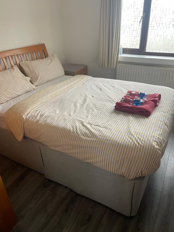 Double Bed In Shared House - Aylesbury