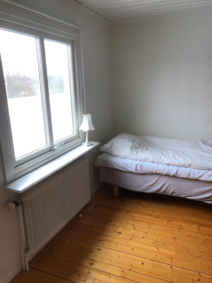 Kärraaffären - Enkel Lgh För 4p - Varberg