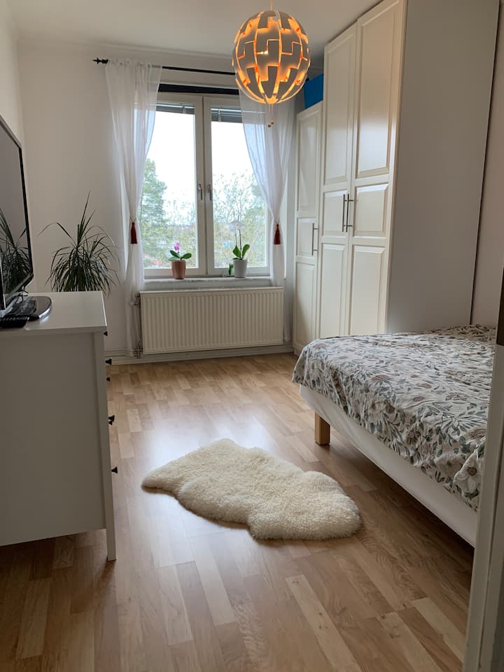 1 Room For Rent Out In Stockholm - Stockholm