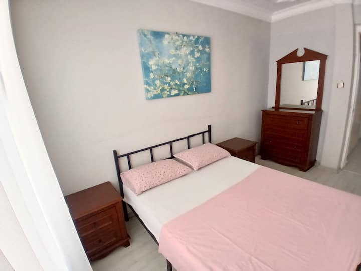 Ayvalık Da Günübirlik  Konaklama - Ayvalık