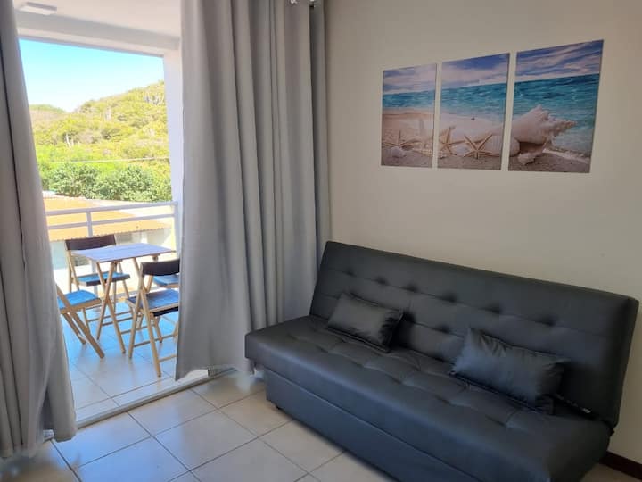 Apartamento Com Sacada E Wi-fi A 1 Min Da Prainha - Arraial do Cabo