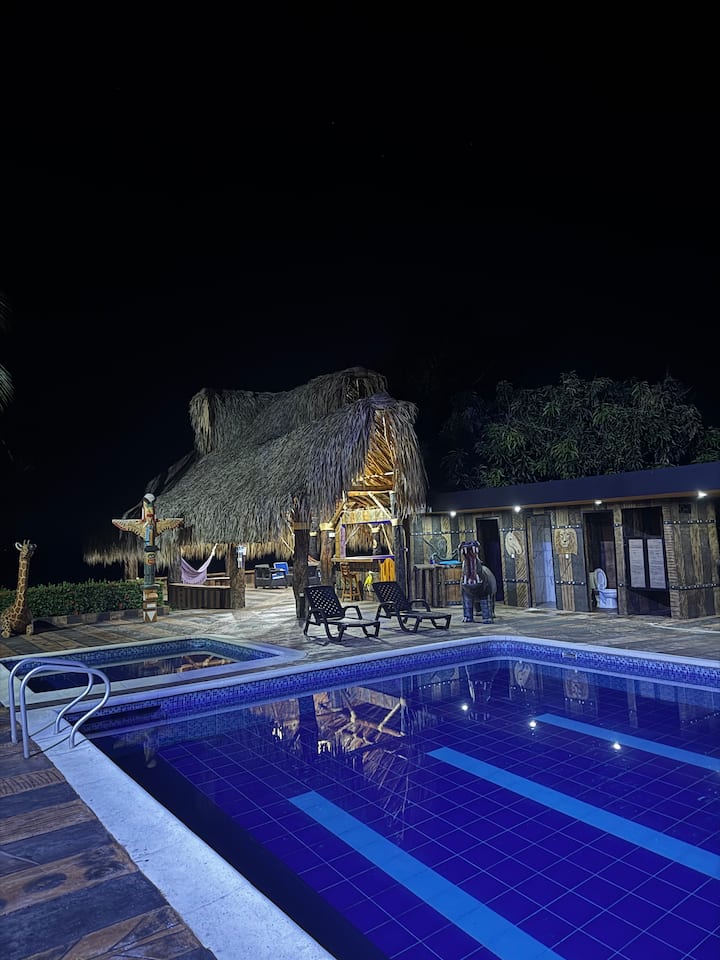 Espectacular Finca Estilo Rancho En Doradal - Puerto Triunfo