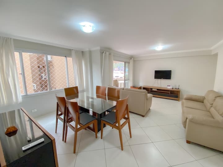 Apartamento Com Vista Mar Em Caiobá- Pr - Matinhos