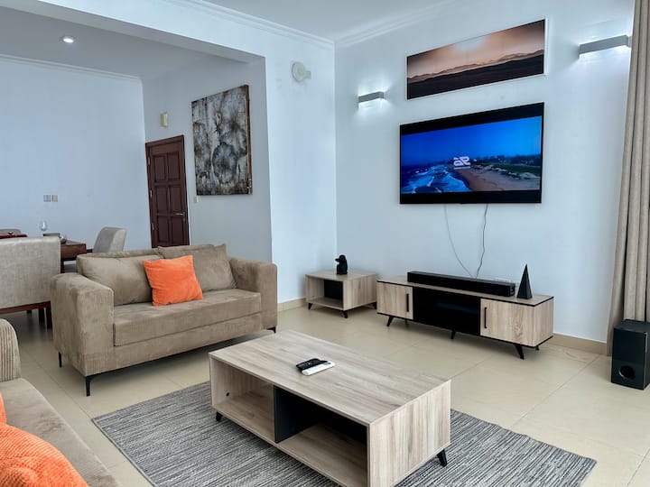 Cosy 3-bedroom At Victoria Place - Dar es Salam