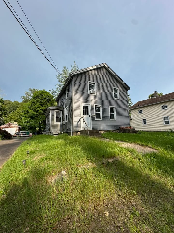 Sweet River Energy Retreat - Derby, CT