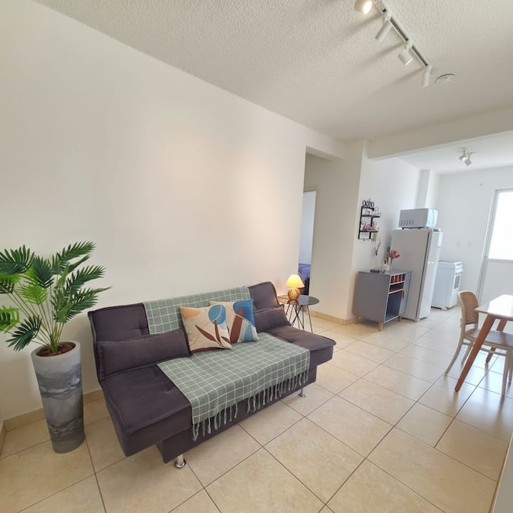 Apê Confortável Ao Lado Do Novo Hospital Estadual - Franca