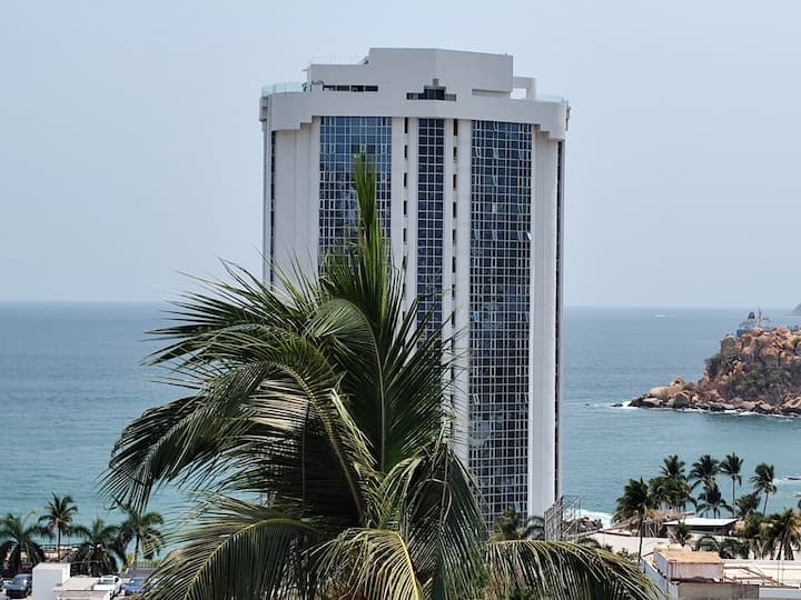 Espectacular Vista A La Bahía. - Acapulco