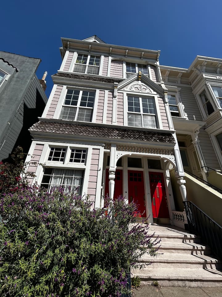 Chateau Esme (Entire House) - San Francisco, CA