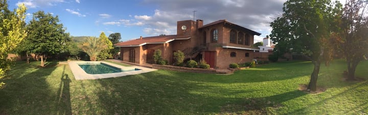 Casona De Tamarindos - Villa Carlos Paz