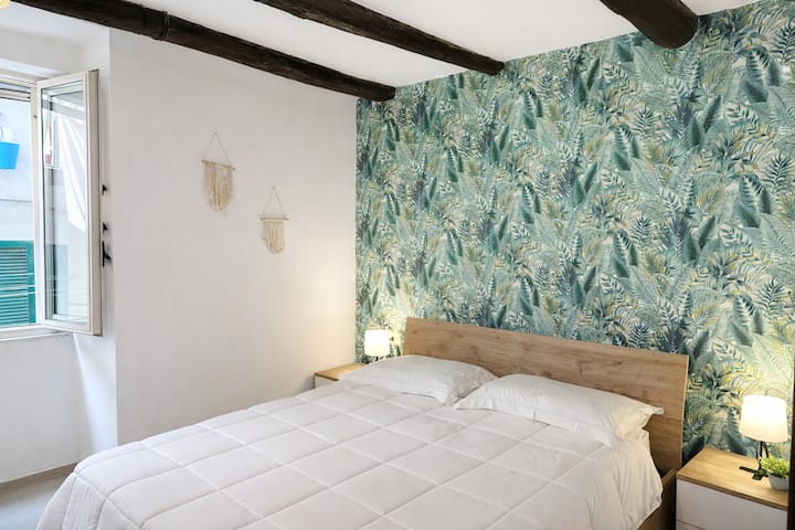 [Duomo - Tribunali] Appartamento In Centro Storico - Naples, Italie