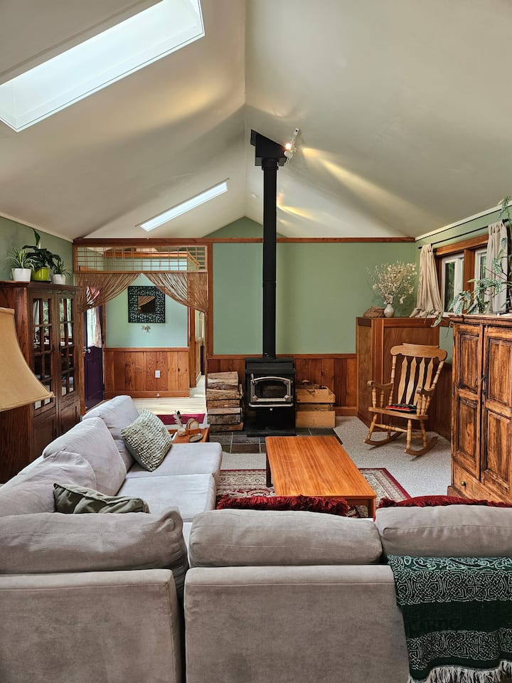 Cedar Moon Cottage - South Whidbey Island, Clinton - Mukilteo Beach, WA
