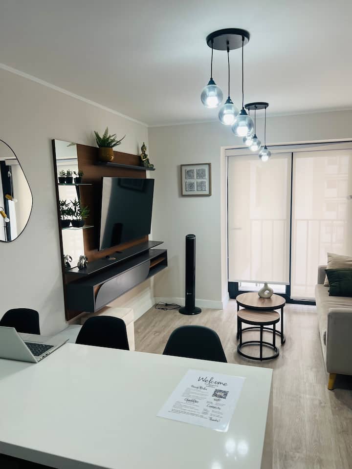 Moderno Departamento Miraflores - Lima