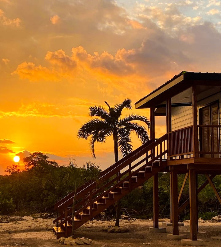 Laguna Cove: Secluded Gem Near Secret Beach + Pool - Belize