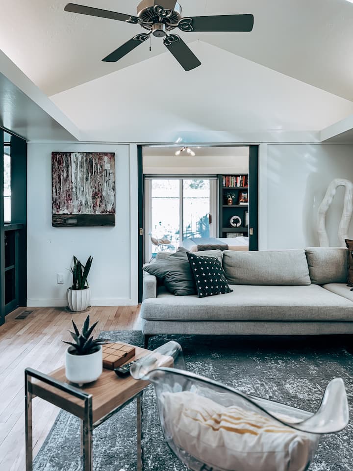 Artsy Home In Scenic Landscape. - Stillwater, OK