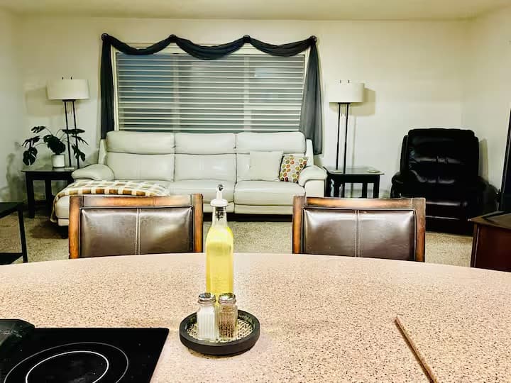 A Comfy Home In Boise’s Heart - 보이시