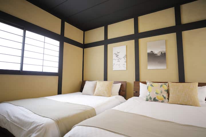 7 Minutes On Foot From The Station | 5 Minutes To Usj | Direct Access To Kansai Airport | 95 M² Detached House | Max 12 People | Free Parking | Family Group | Nu01 - Umeda