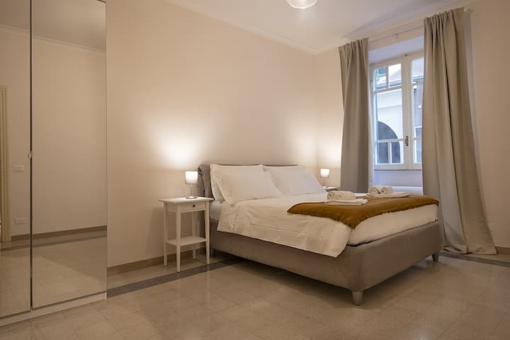 [Colosseo Apartment] - 200 Metri Dal Colosseo - Rome