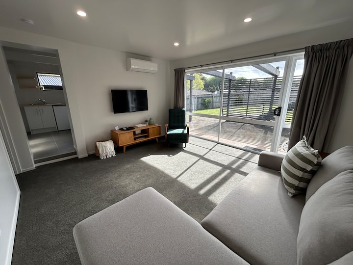 79 Huatoki - New Plymouth