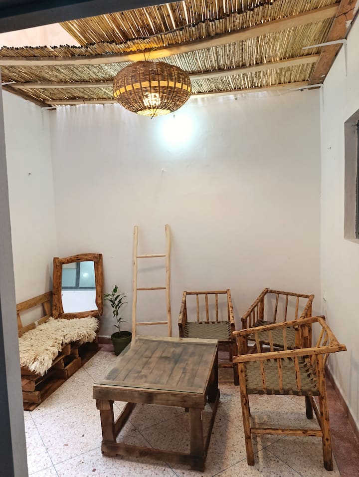 Apartment & Courtyard 8 Min Walking To The Beach - Essaouira