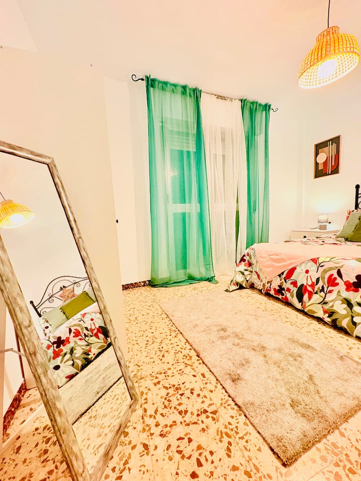 Casa En Corazón De Dos Hermanas - Utrera