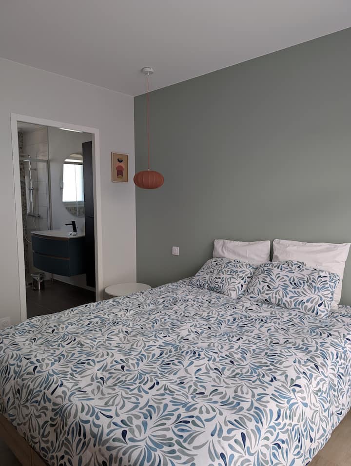 Chambre Cosy Avec Sdb Privée - Angoulins