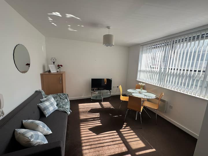 Trafford 1 Br Self Check In,late Check In,parking - Mánchester
