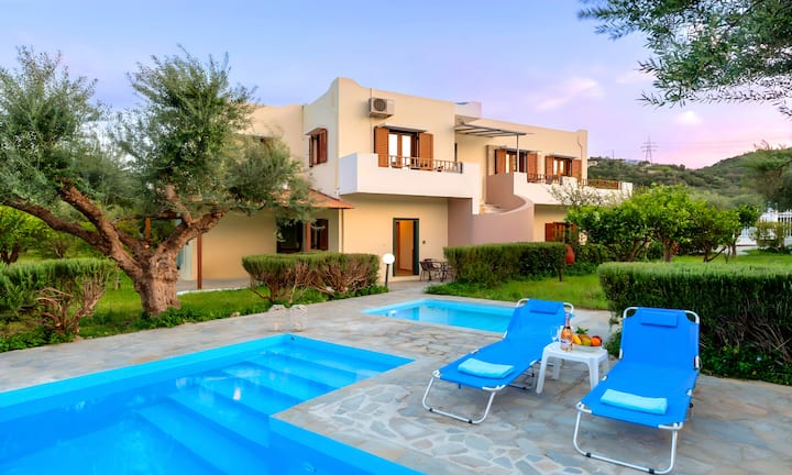 Plaisir Beachside Family Apt - Agios Nikolaos