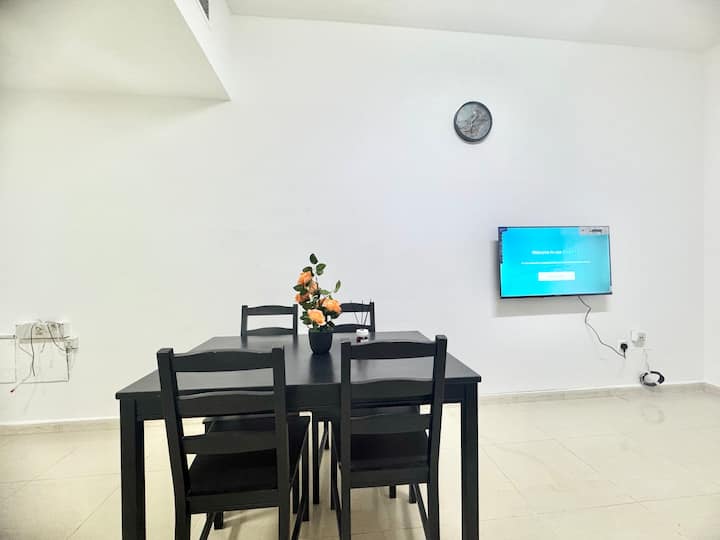 Al Tawun Apartment One Room - Sharjah