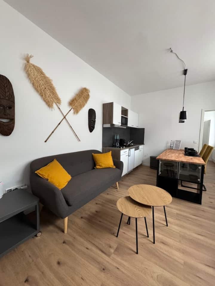 Zentrales & Gemütliches Appartement In Krefeld - Krefeld