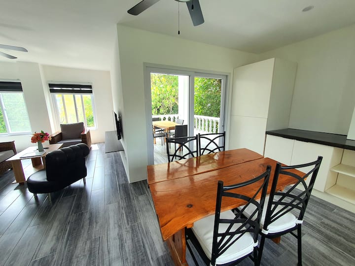 Sunny Studio-apartment & Balcony - Ferrol