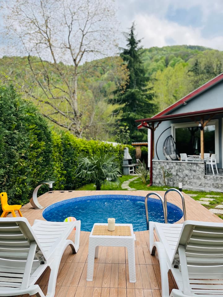 Havuzlu Cennetiniz Burada! - Sapanca