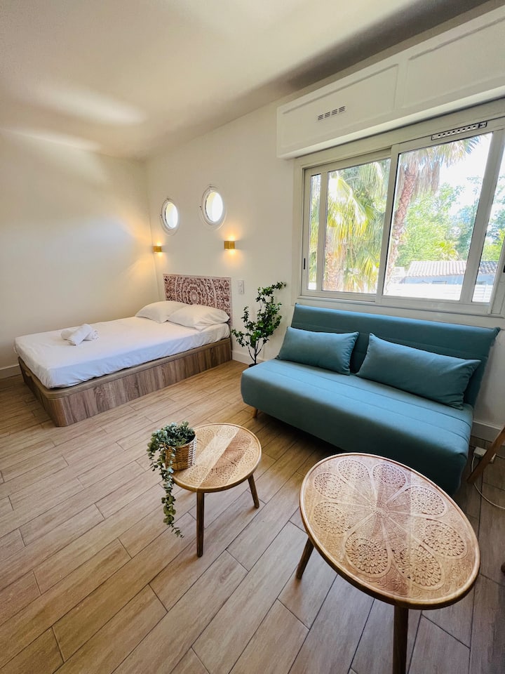 Lumineux Studio Proche Mer, Terrasse, Vrai Lit&pkg - Villeneuve-Loubet