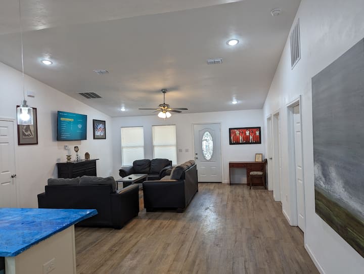 (4b/2b): Brand New House For Travelers (2729) - Tallahassee, FL