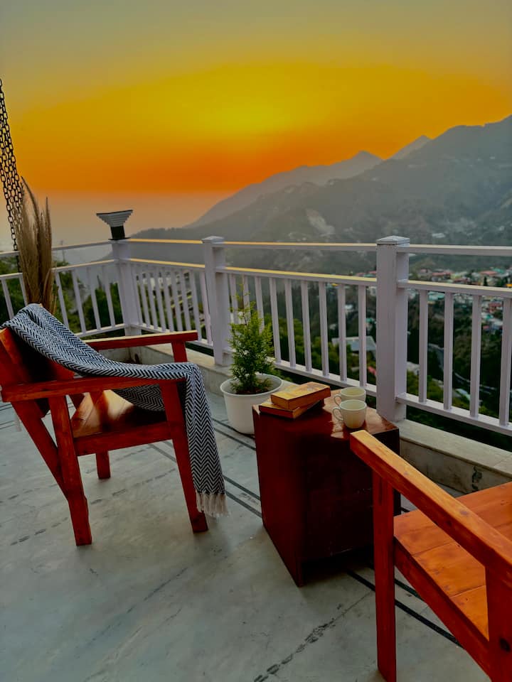 3 Br-villa In Mussoorie With 360° Valley View - Mussoorie